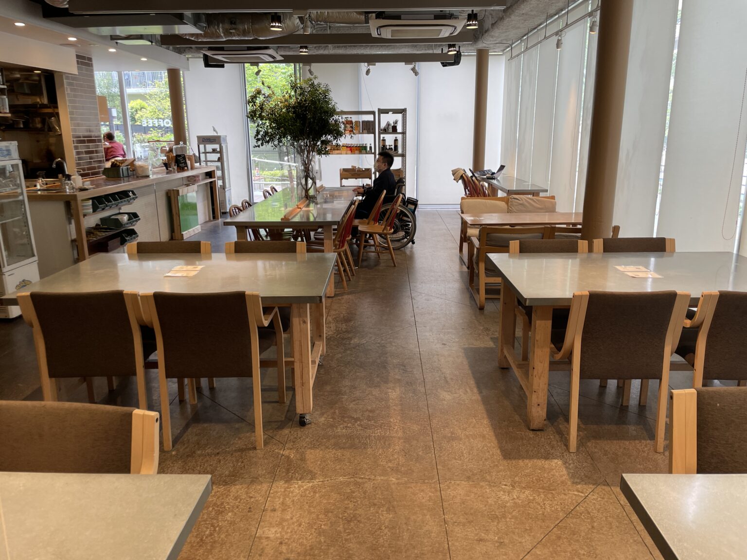 CAFE＆HALL Ours【大崎】 – Ayumi